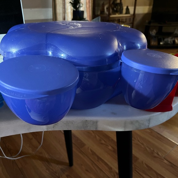 Tupperware | Kitchen | Tupperware Chip And Dip Chip Set | Poshmark